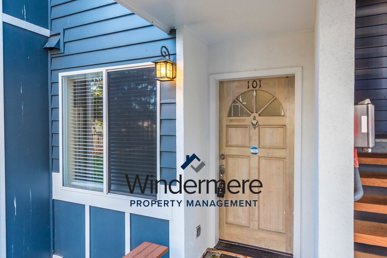 300 N Oak Harbor St Unit B101, Oak Harbor, WA 98277 - Condo for Rent in Oak Harbor, WA ...