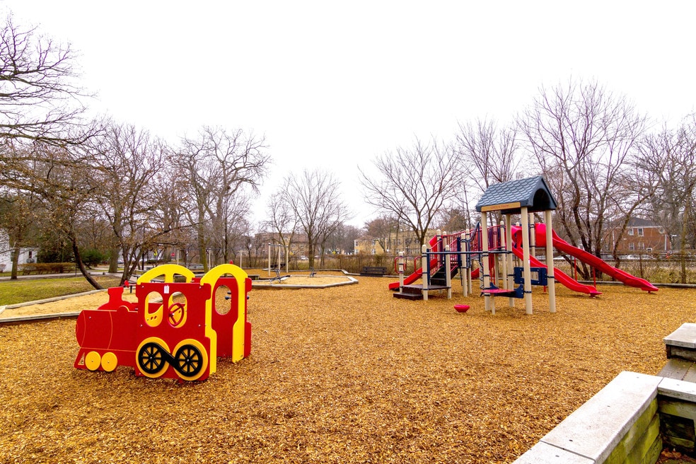 Is Edgebrook a Good Place To Live in Chicago IL? - Neighborhood Guide ...