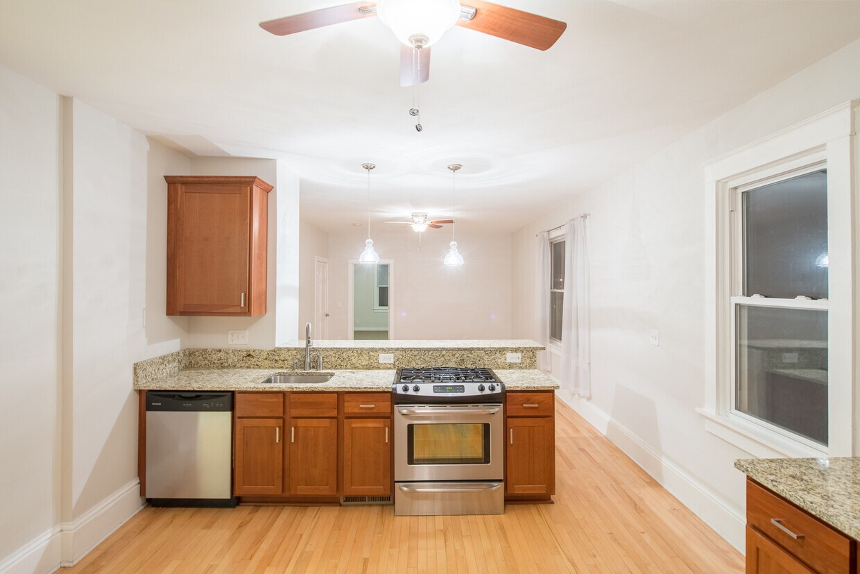 505 E Dover St Unit Upper, Milwaukee, WI 53207 - 505 E Dover St ...