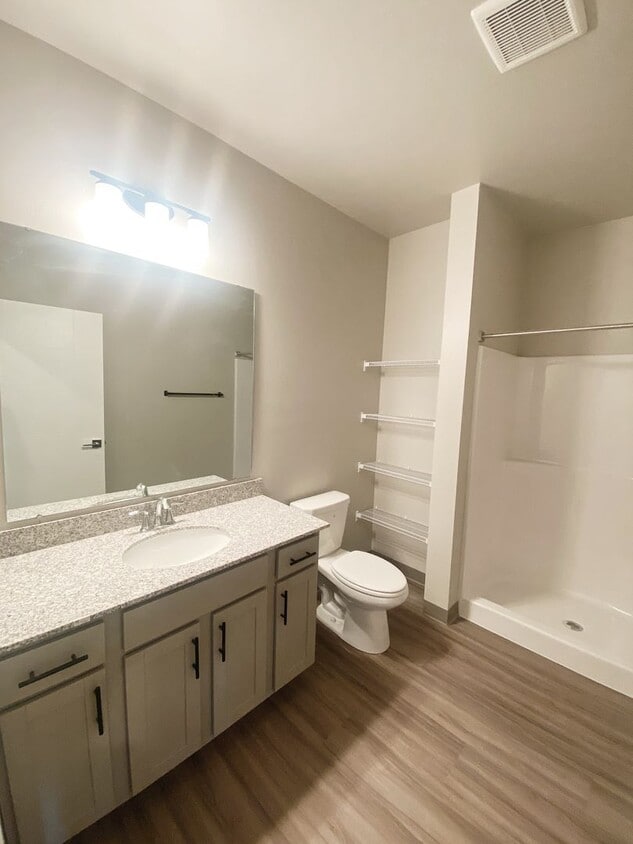Ventnor - 1111 Parkside St Tiffin, IA 52340 | Apartments.com