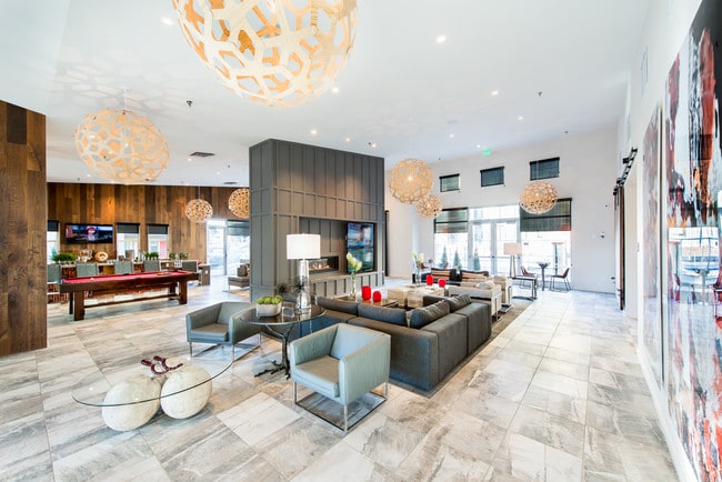 Apartments near Centura Health - Avista Adventist Hospital in ...