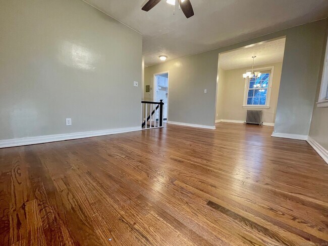 31 Garden Dr Unit APT J, Manchester, CT 06040 - Condo for Rent in ...