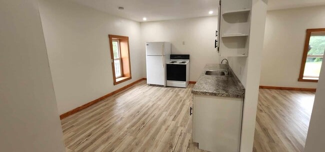 5177 Lower Mountain Rd Unit Lower Mountain Rd Upper, Lockport, NY 14094 ...