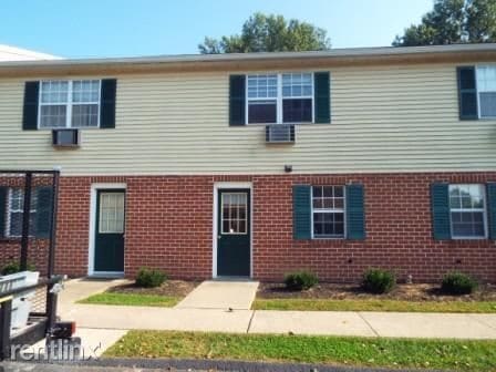 1019 Ridge Rd, Elizabethtown, PA 17022 - Townhome Rentals in ...