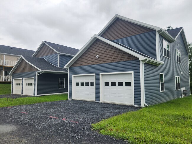 Apartments for Rent with a Walk-In Closet in Berlin VT | Apartments.com