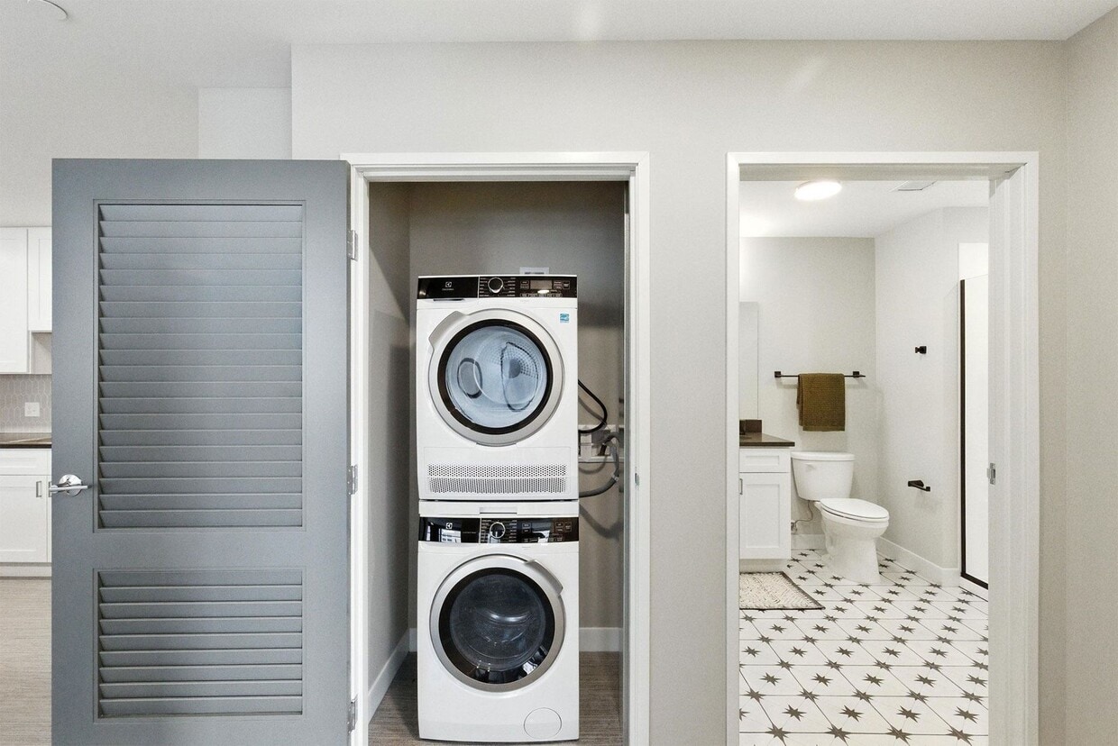 The Bulkley - 1501 Euclid Ave Cleveland, OH 44115 | Apartments.com