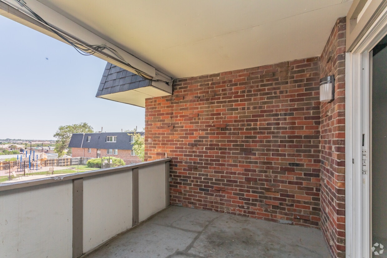 Devonshire Square - 2770 E Uintah St Colorado Springs, CO 80909 ...