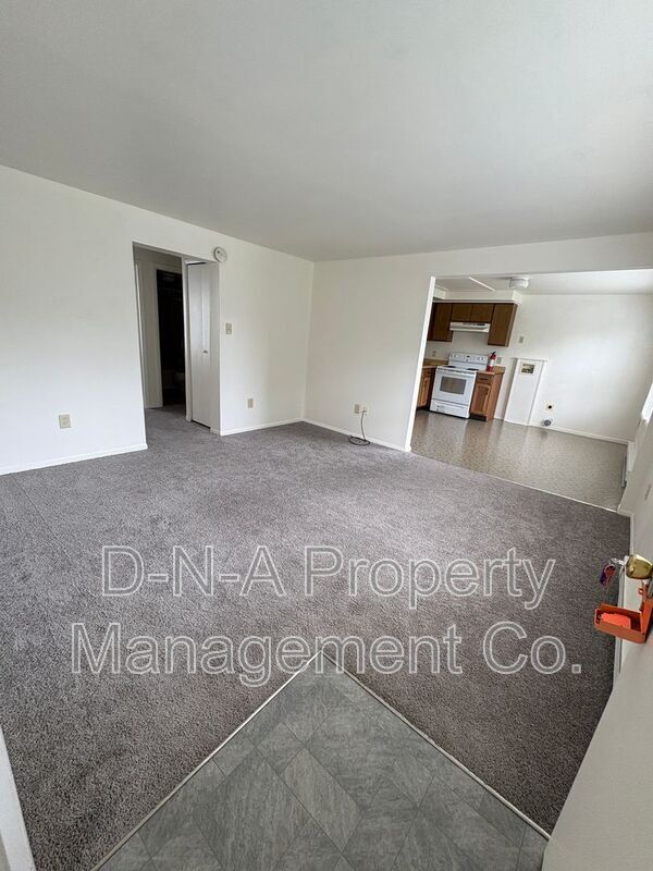 111 Lenox Ave Unidad #2, East Stroudsburg, PA 18301 - Condominio de ...