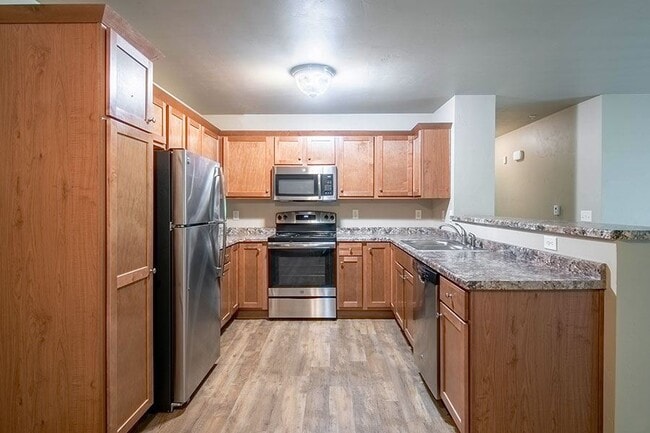 Apartments for Rent with a Walk-In Closet in Lime Ridge WI | Apartments.com