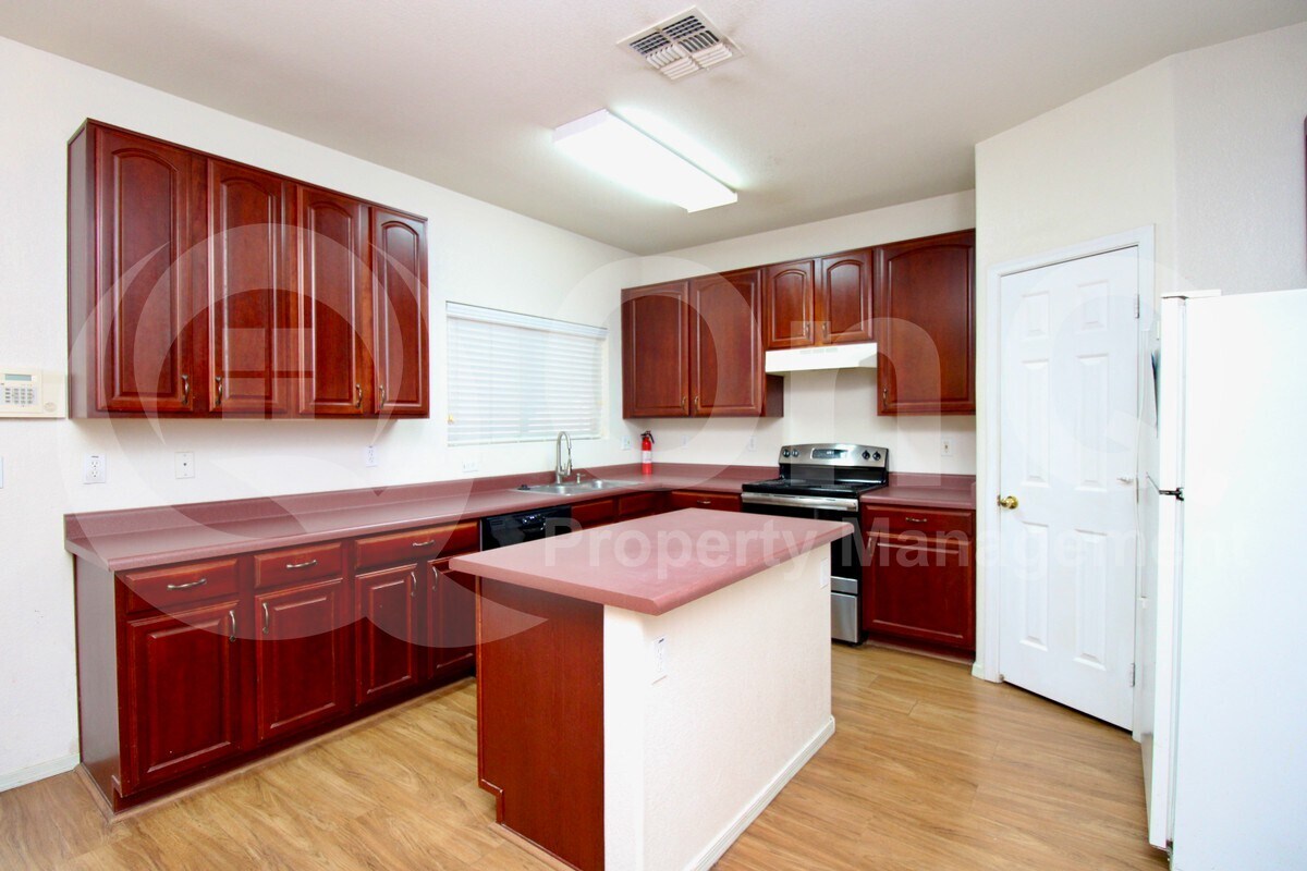 3062 S Mandy, Mesa, AZ 85212 - House Rental in Mesa, AZ | Apartments.com