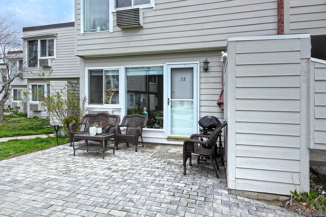 35 W Walk Unit 35, West Haven, CT 06516 - Condo for Rent in West Haven ...