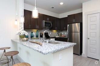 Everly Apartments Rentals - Houston, TX | Apartments.com