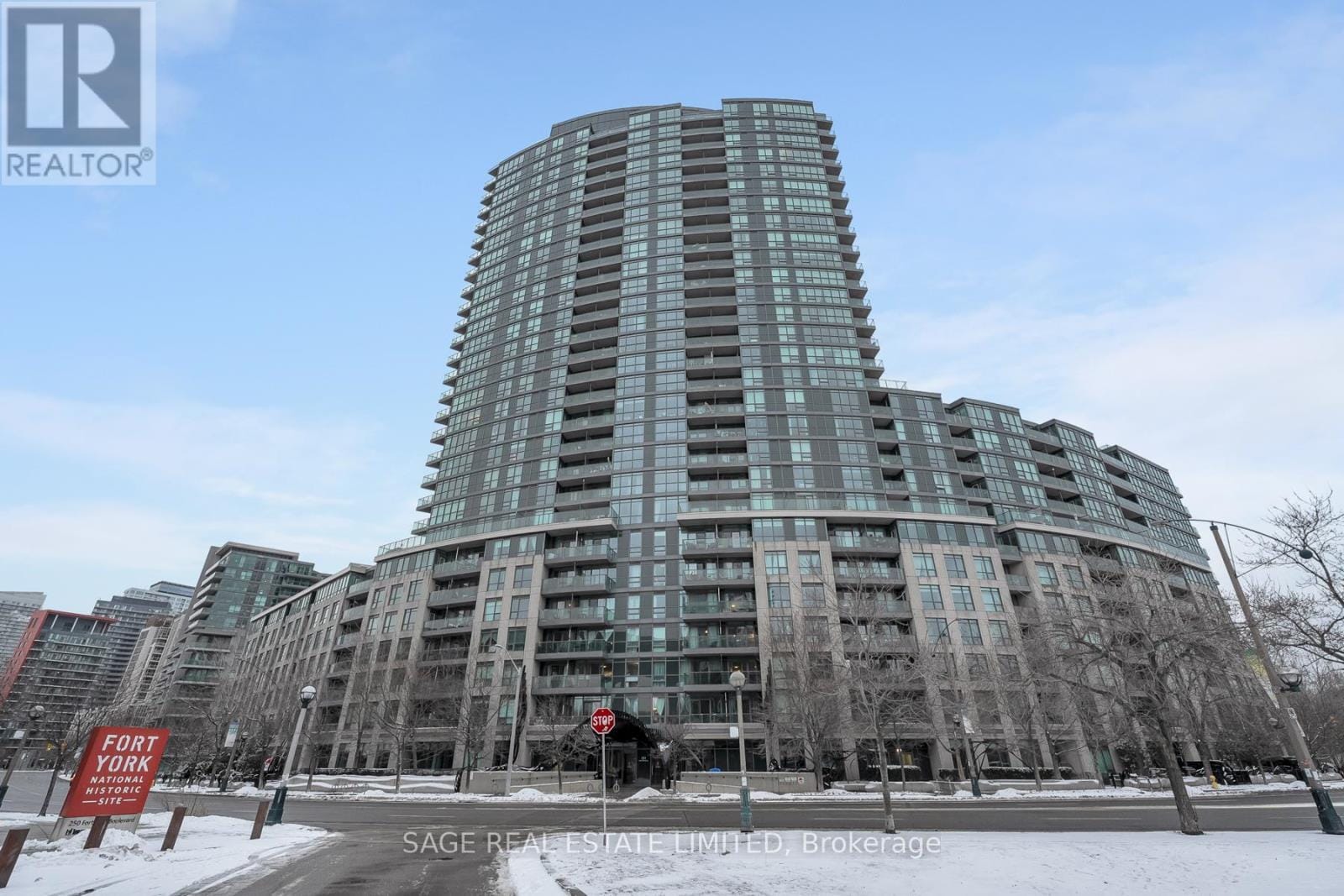 231 Fort York Blvd Unité 108, Toronto, ON M5V 1B2 - Appartement à Louer ...