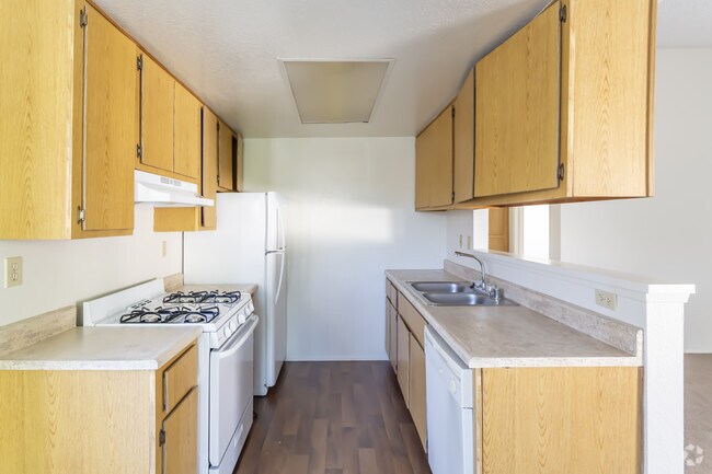 Fallbrook Hills Apartments Apartments - Fallbrook, CA | Apartments.com