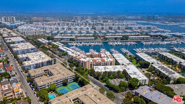 306 Bora Bora Way Unit 212, Marina del Rey, CA 90292 - Condo for Rent ...