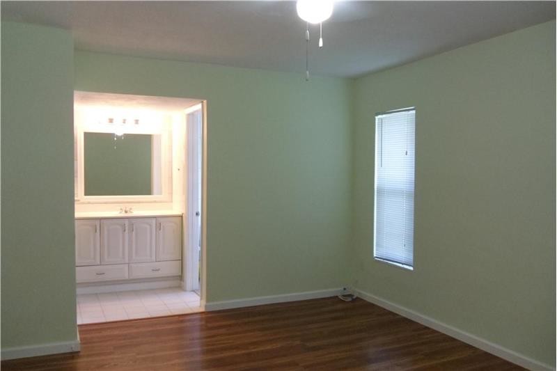 10975 SW 158th Terrace, Miami, FL 33157 - Room for Rent in Miami, FL ...