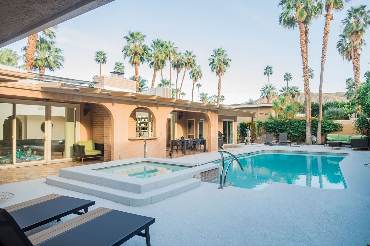 1955 S Yucca Plz, Palm Springs, CA 92264 - House Rental in Palm Springs ...