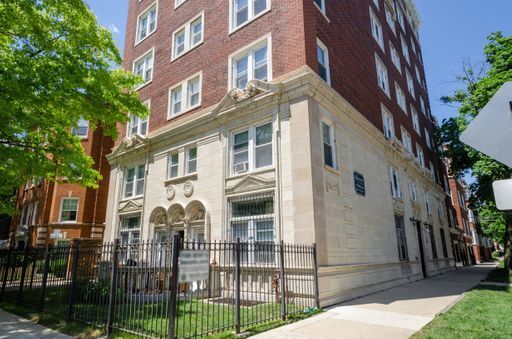 7456 N Greenview Ave Unit 3B, Chicago, IL 60626 - Condo for Rent in ...