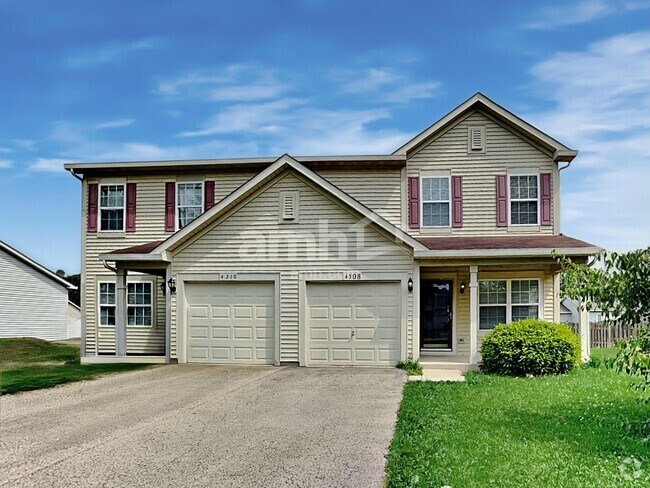 Apartments for Rent with a Balcony in Millbrook IL