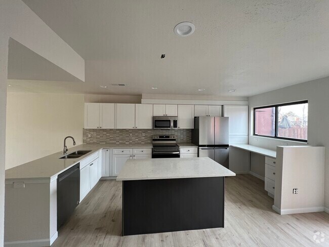 Sable Ridge Apartments for Rent with Utilities Included - Aurora, CO ...