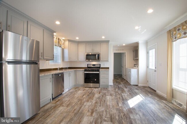 5 REHOBOTH Cir, Clayton, DE 19938 - House Rental in Clayton, DE ...