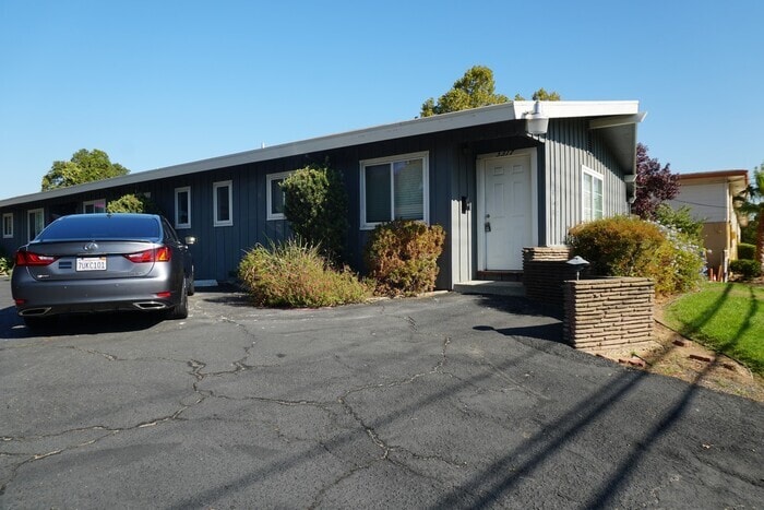 3317 Edison Ave, Sacramento, CA 95821 - Townhome Rentals in Sacramento CA | Apartments.com