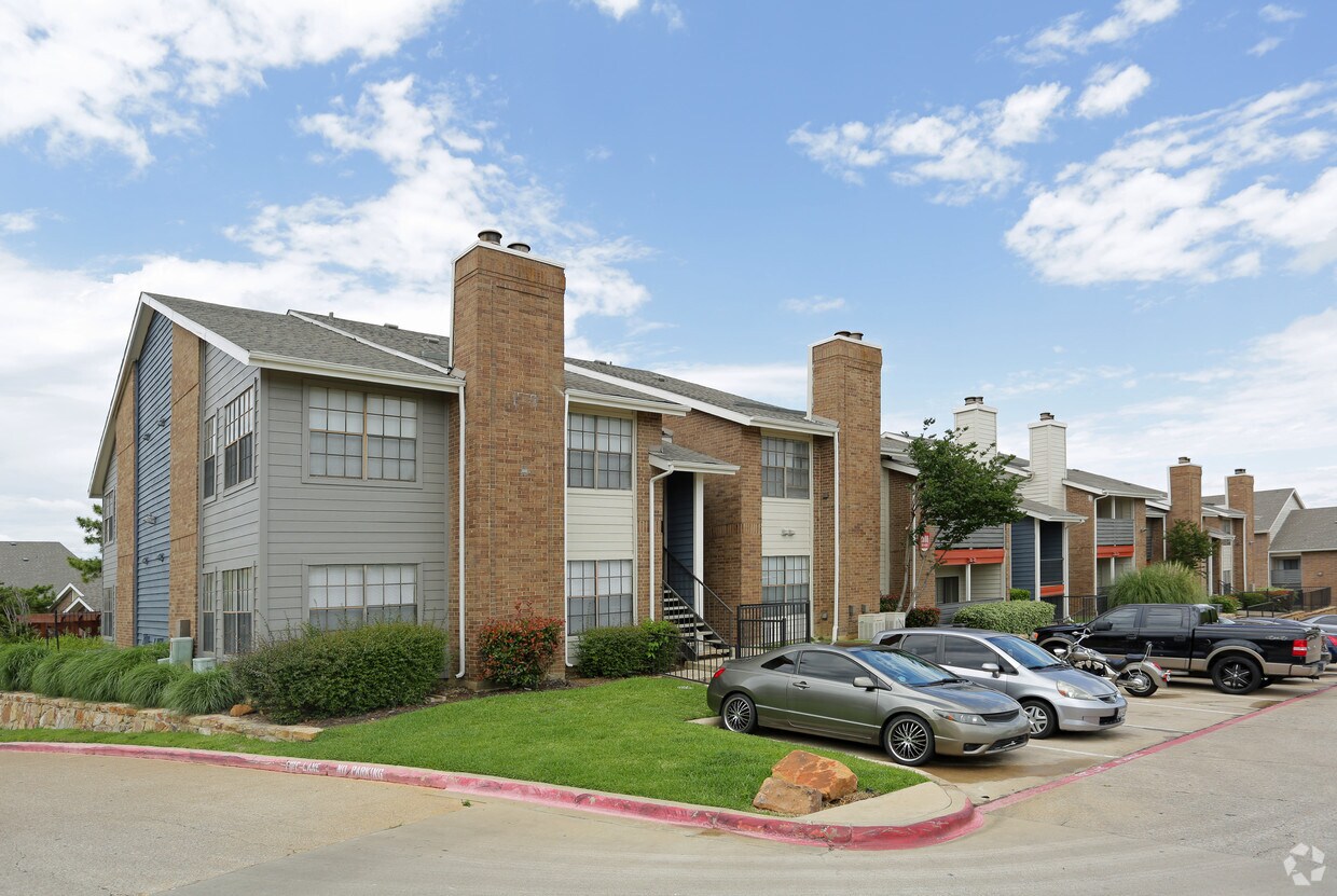 Hudson Apartments Arlington Tx
