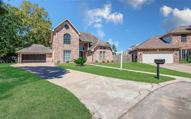 10614 Mills Way, Houston, TX 77070 - House Rental in Houston, TX ...