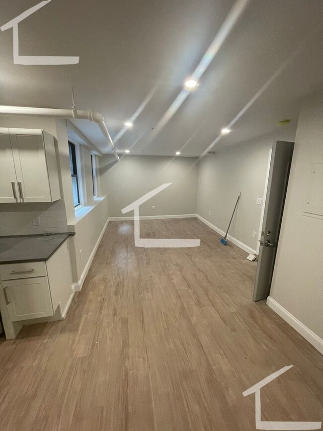 4 Ayr Rd, Boston, MA 02135 - Condo for Rent in Boston, MA | Apartments.com