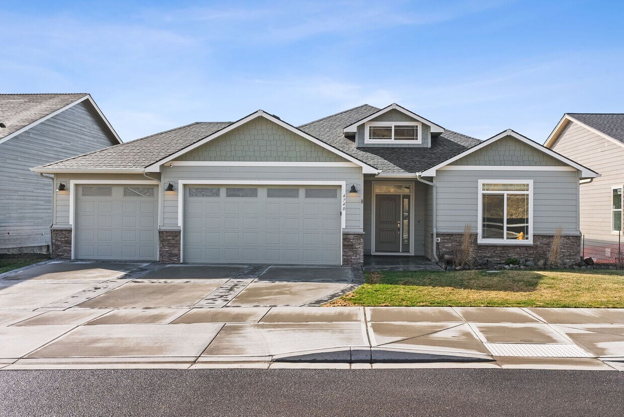 4740 W Derek Ave, Spokane, WA 99208 - House Rental in Spokane, WA ...