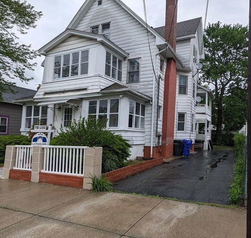 91 Fenwick St Unit 91, Springfield, MA 01109 - Room for Rent in ...