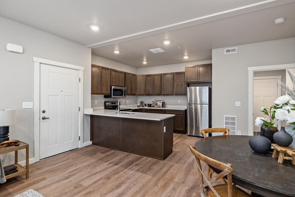 Apartments for Rent with High Ceilings in Csi ID | Apartments.com