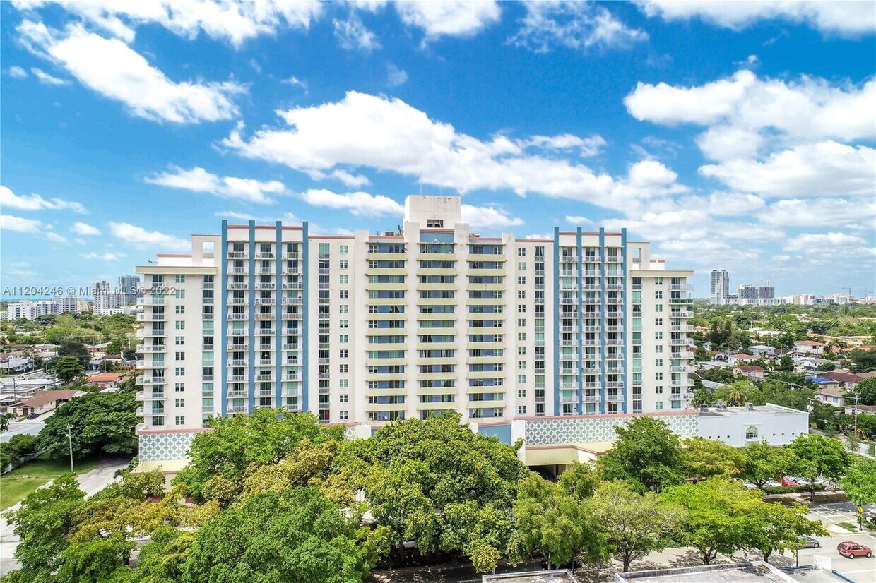 3000 Coral Way Unit 521, Coral Gables, FL 33145 - Condo for Rent in ...