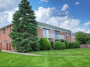 PRINCETON GREEN APARTMENTS Rentals - Marlborough, MA | Apartments.com