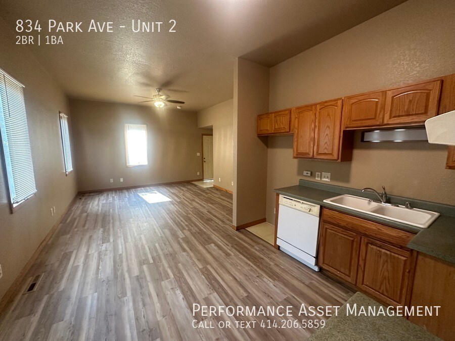 834 Park Ave Racine, WI 53403 - Alquileres en Racine, WI | Apartamentos.com