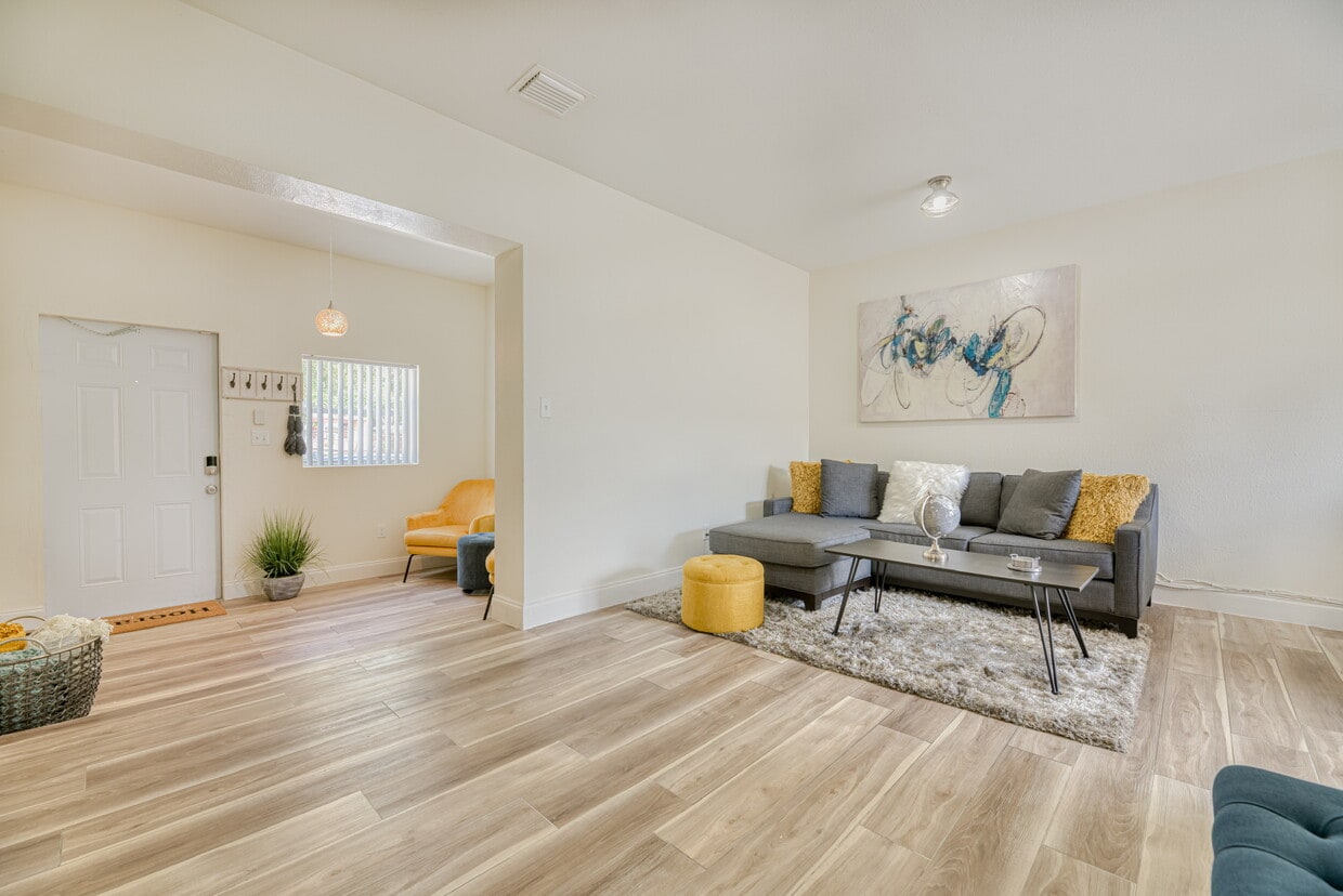 8042 NW 12th Ave, Miami, FL 33150 - House Rental in Miami, FL ...