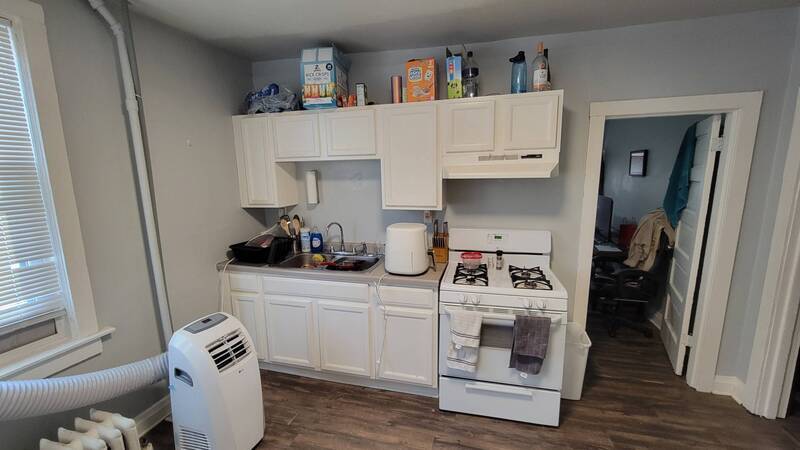 1229 Commonwealth Ave Unit 02, Duluth, MN 55808 - Condo for Rent in ...