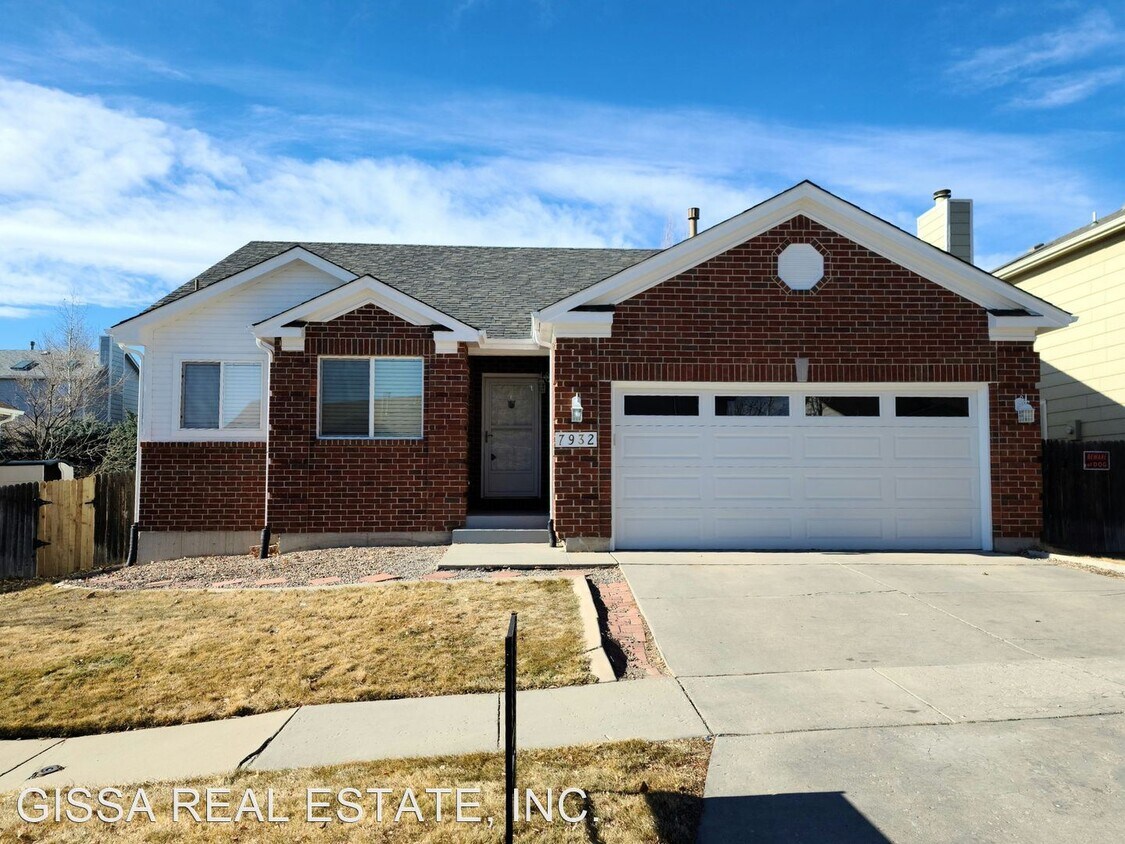 7932 Ferncliff Dr, Colorado Springs, CO 80920 - House Rental in ...