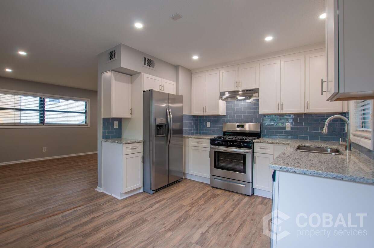 886 St Charles Ave NE Unit 1 - R, Atlanta, GA 30306 - Room for Rent in Atlanta, GA | Apartments.com
