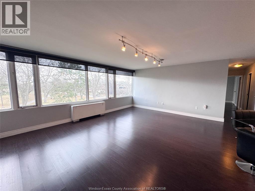 2144 Pelissier St Unité 302, Windsor, ON N8X 1N4 - Appartement à Louer ...