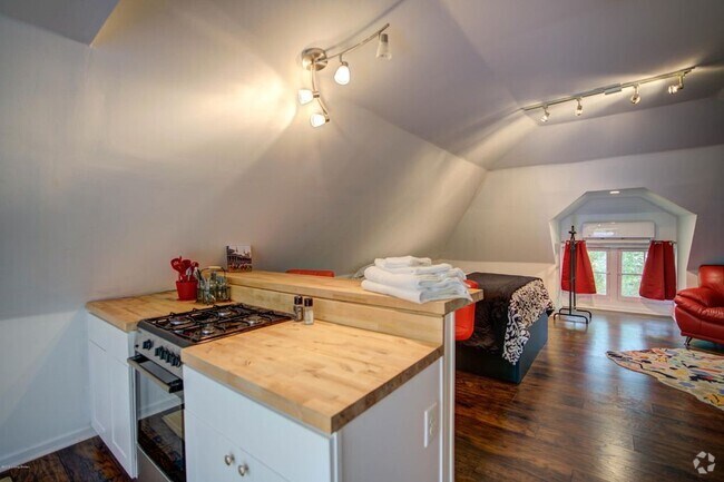 Cherokee Seneca Loft Apartments for Rent - Louisville, KY - Updated ...