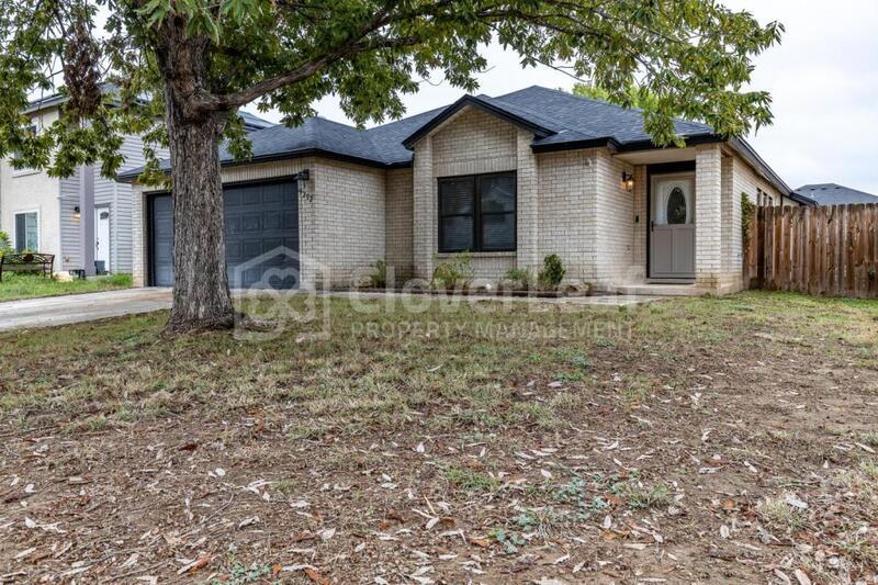 5202 Elk Creek, San Antonio, TX 78251 - House Rental in San Antonio, TX ...