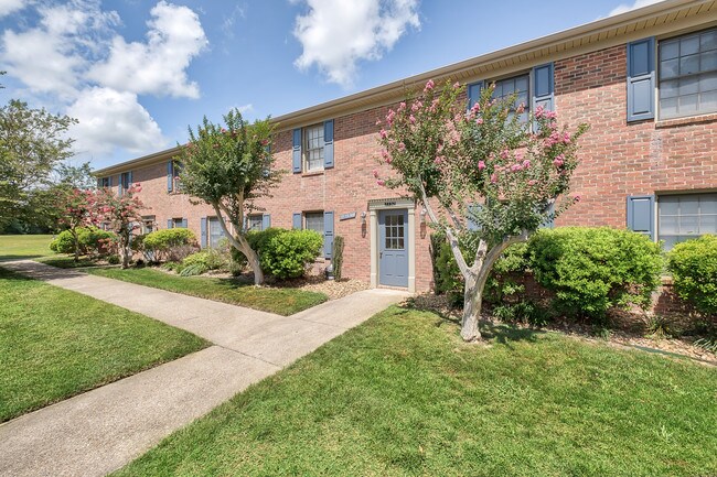 Colonial Point Apartments Apartments - Gloucester Point, VA ...