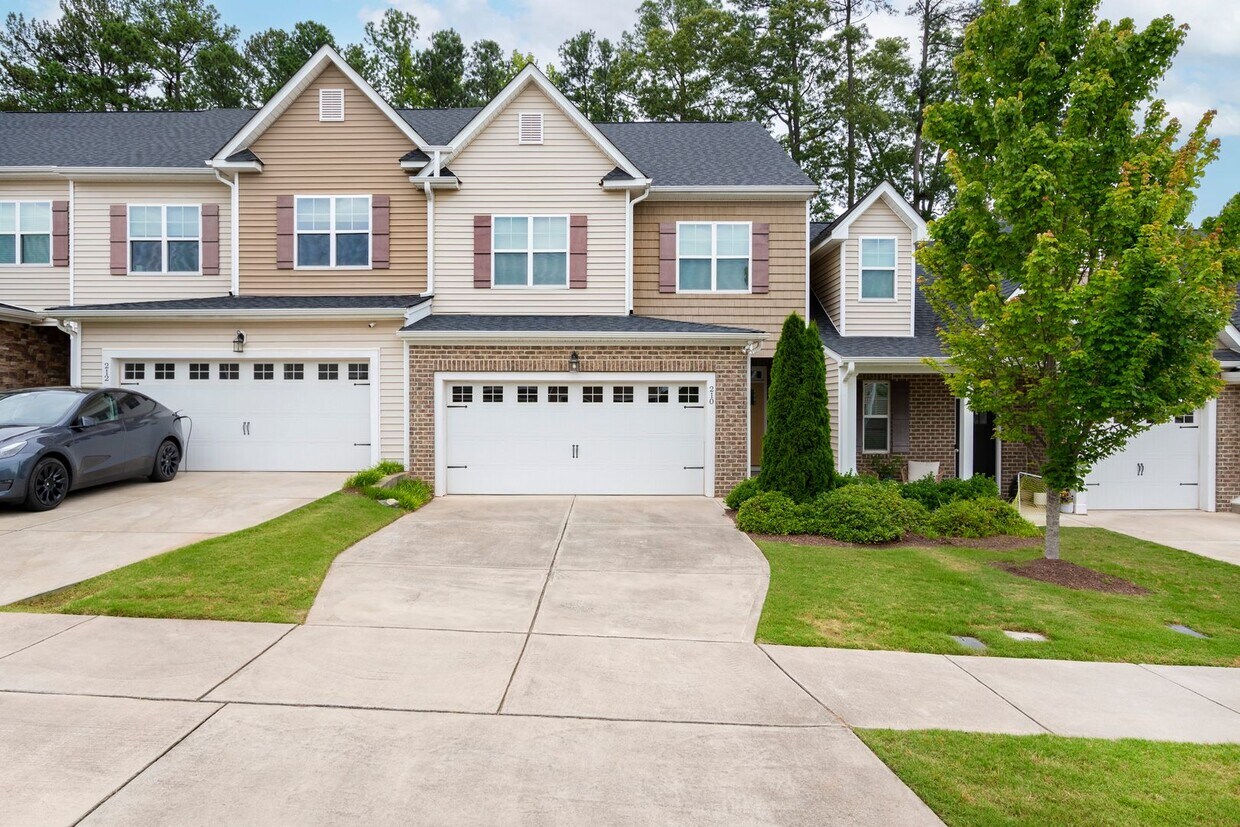 210 Churment Ct, Durham, NC 27703 - House Rental in Durham, NC ...