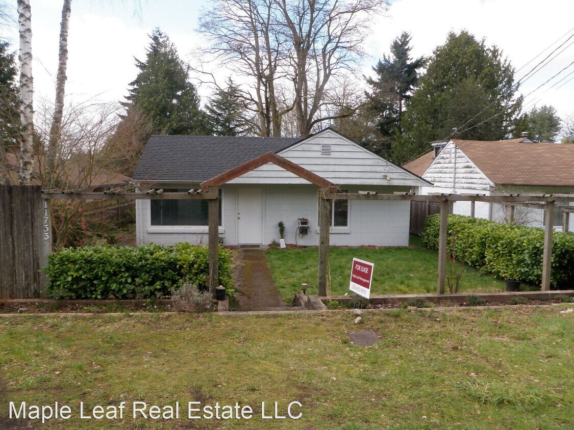 11733 Bartlett Ave NE, Seattle, WA 98125 - House Rental in Seattle, WA | Apartments.com