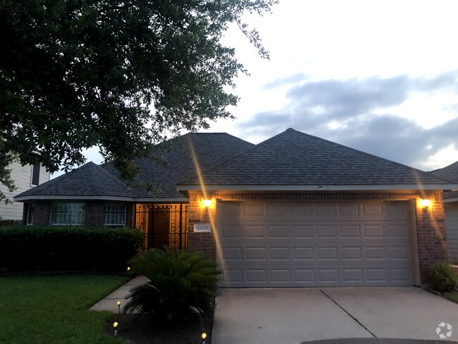 Apartments for Rent in 77048 | Apartments.com