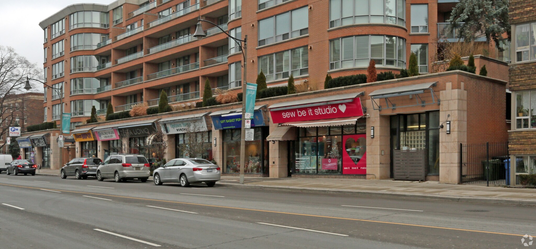 2709-2741 Yonge St, Toronto, ON M4N 2H8 Apartments - 2709-2741 Yonge St ...