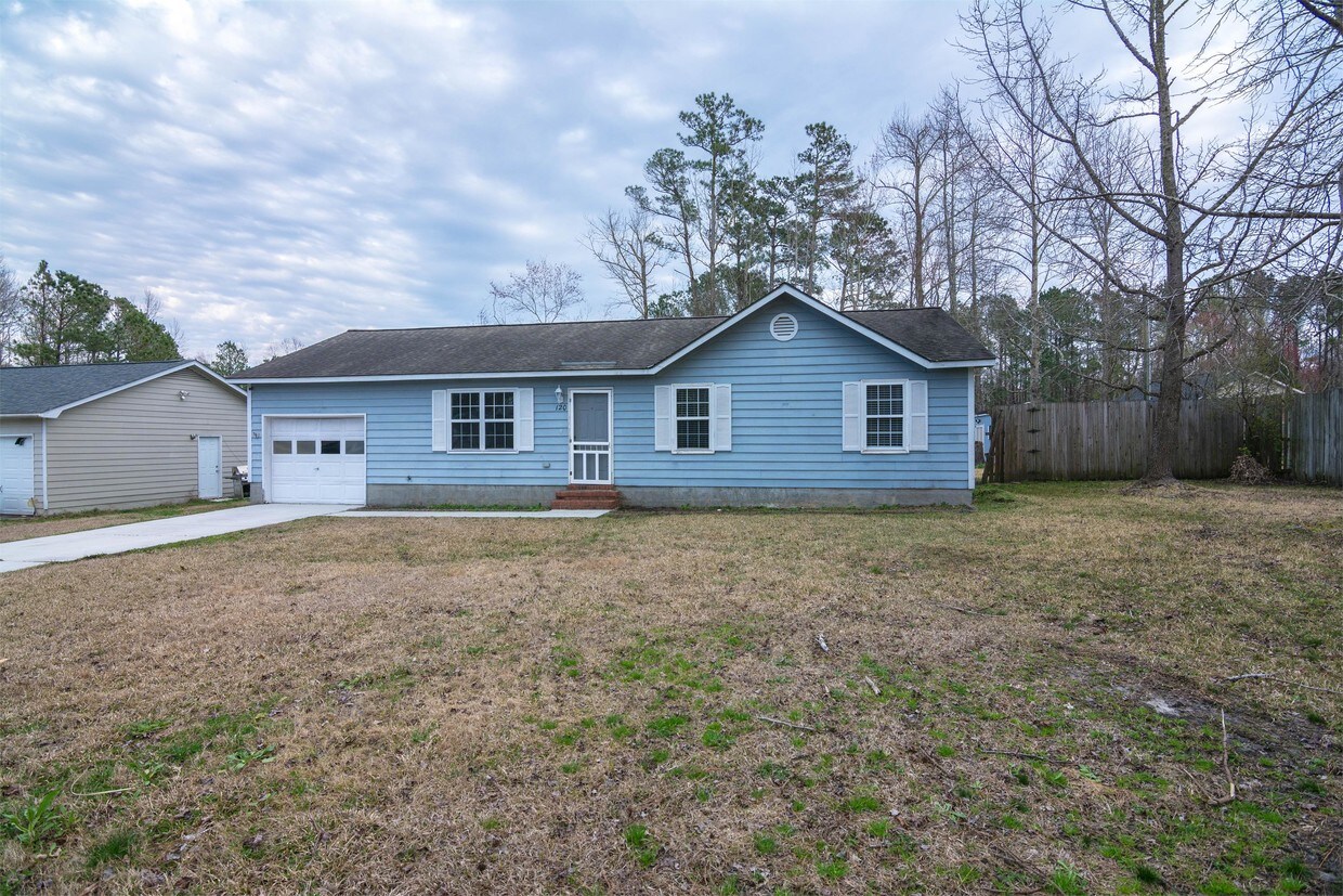 120 Falcon Crest Rd, Jacksonville, NC 28540 - House Rental in ...