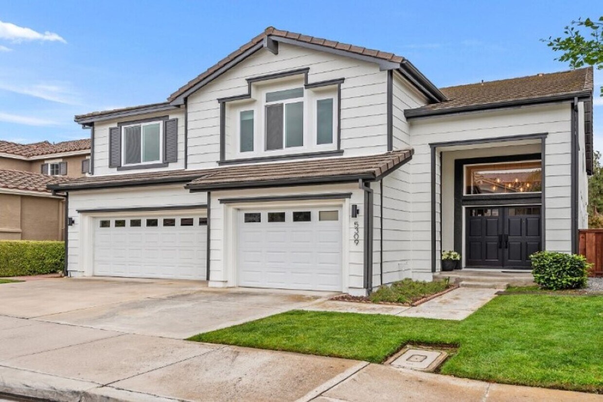 5309 Ruette De Mer, San Diego, CA 92130 - House Rental in San Diego, CA ...