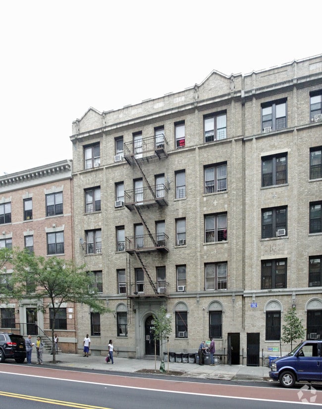 2366 Webster Ave Bronx, NY 10458 Rentals - Bronx, NY | Apartments.com